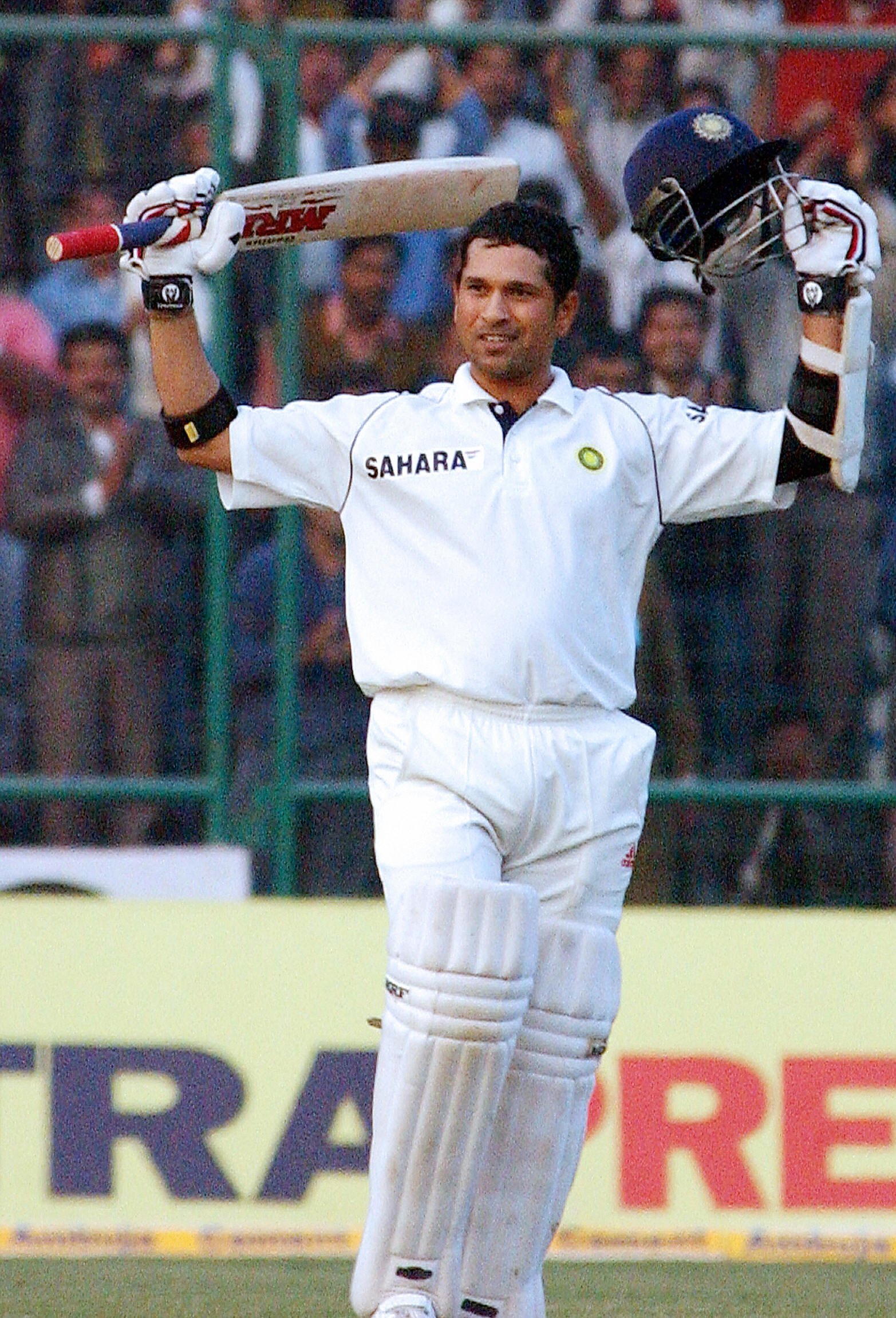 Sachin Tendulkar:33 साल पहले आज के दिन सचिन ने लगाया था पहला शतक, यहां ...