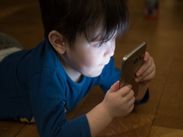 Too much screen time for children can lead to obesity