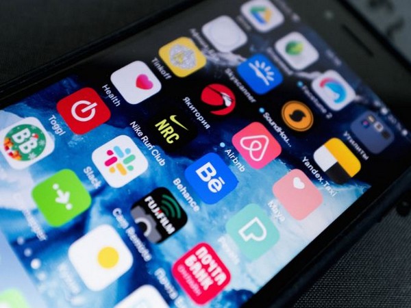 Research finds mobile health apps can be beneficial for adults with ...