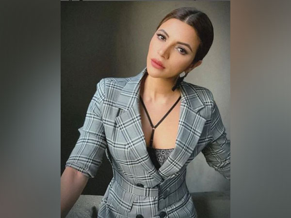 Ahead of her wedding, Shama Sikander gives a sneak peek into her ...