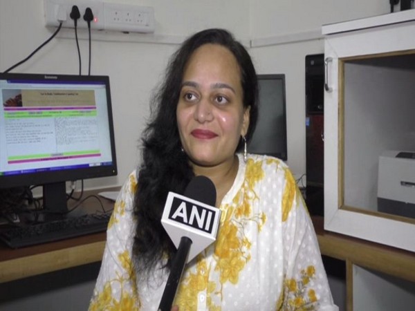 Gujarat: Professor makes innovative model to convert Hindi, English ...