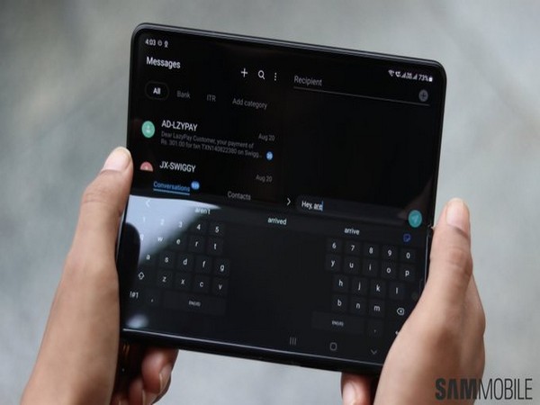 Gboard's split keyboard beta makes it simpler to type on foldable phones