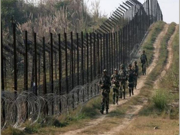 J-K: Pakistani woman apprehended by Indian Army for crossing LOC
