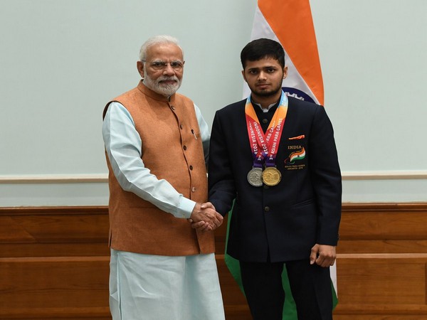 Tokyo Paralympics: PM Modi congratulates shooter Manish Narwal for ...