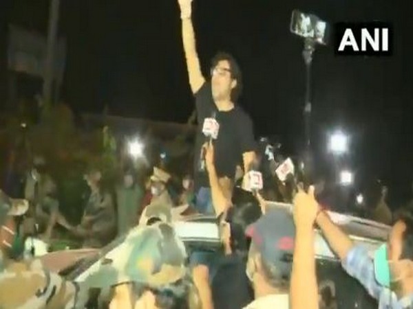 Arnab Goswami released from Mumbai's Taloja Jail